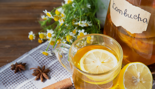 Who Needs to Know the Health Benefits of Drinking Kombucha Daily ...